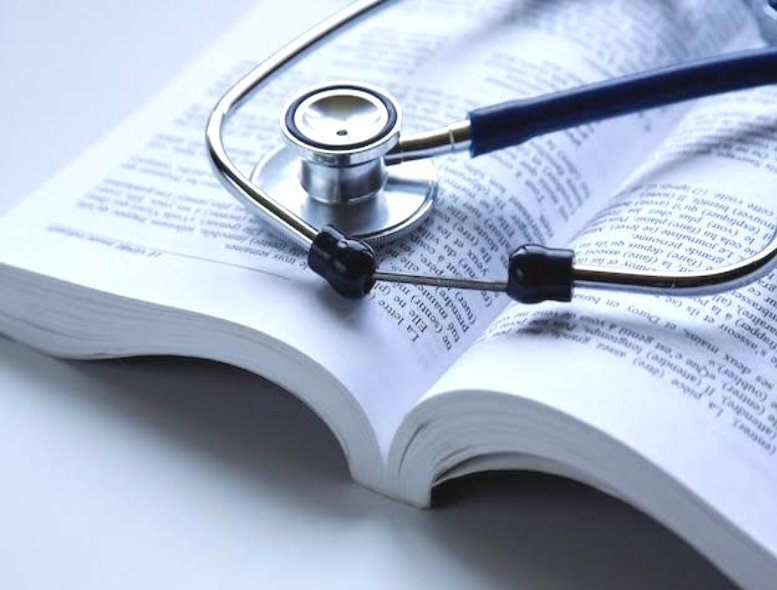 தமிழகத்தில் மருத்துவக் கல்லூரிகளில் 483 இடங்கள் காலி | தமிழ்க்களம்